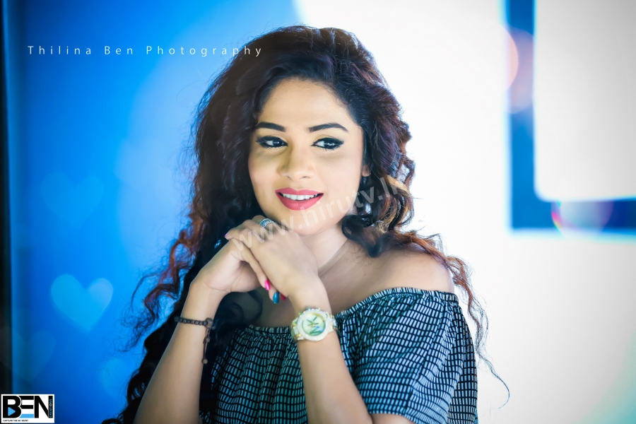 Actress Sinethi Akila Model Shoot|Hiru TV Blog