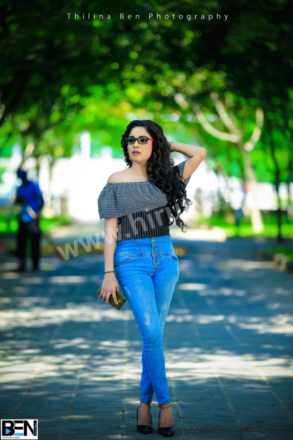Actress Sinethi Akila Model Shoot|Hiru TV Blog